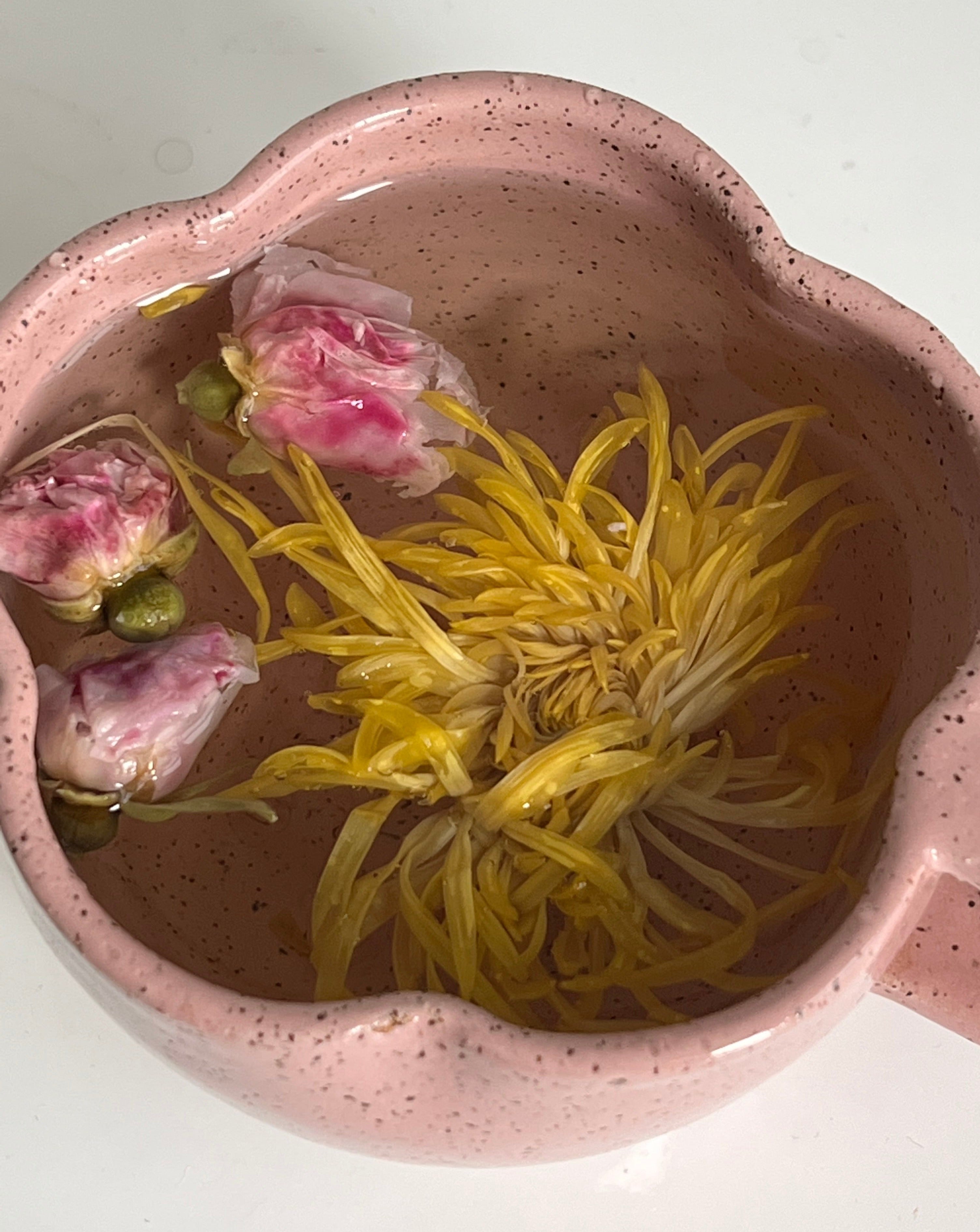 Shangri-la Rosebud Flower Tea | The Qi